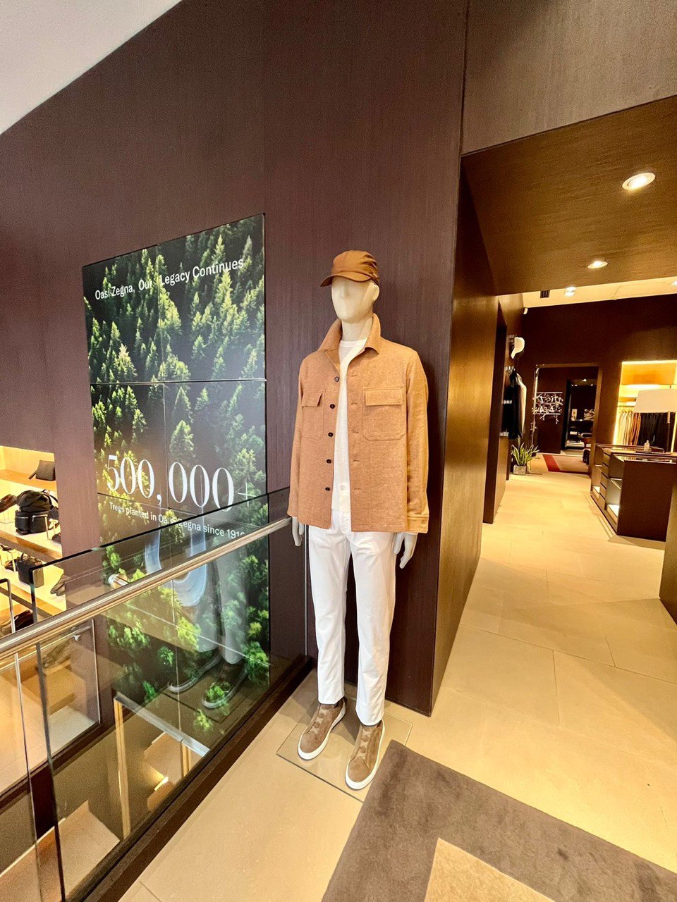 Zegna Київ Володимирівська, Киев, ул. Владимирская 20/1а •‎ Invogue